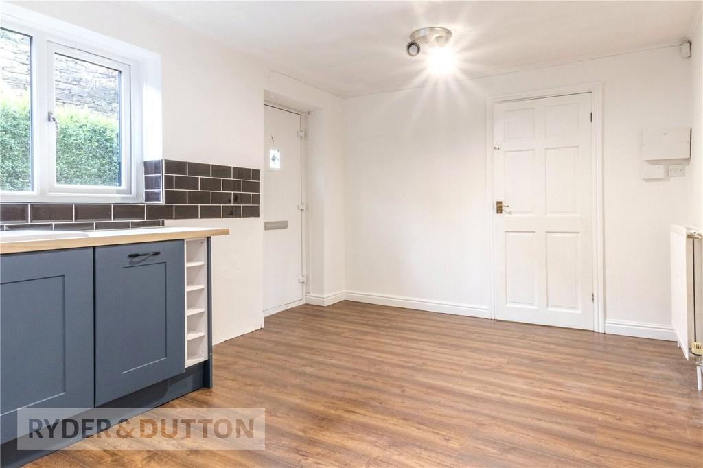 Slawtree Court, Slaithwaite... 3 bed house - £1,000 pcm (£231 pw)