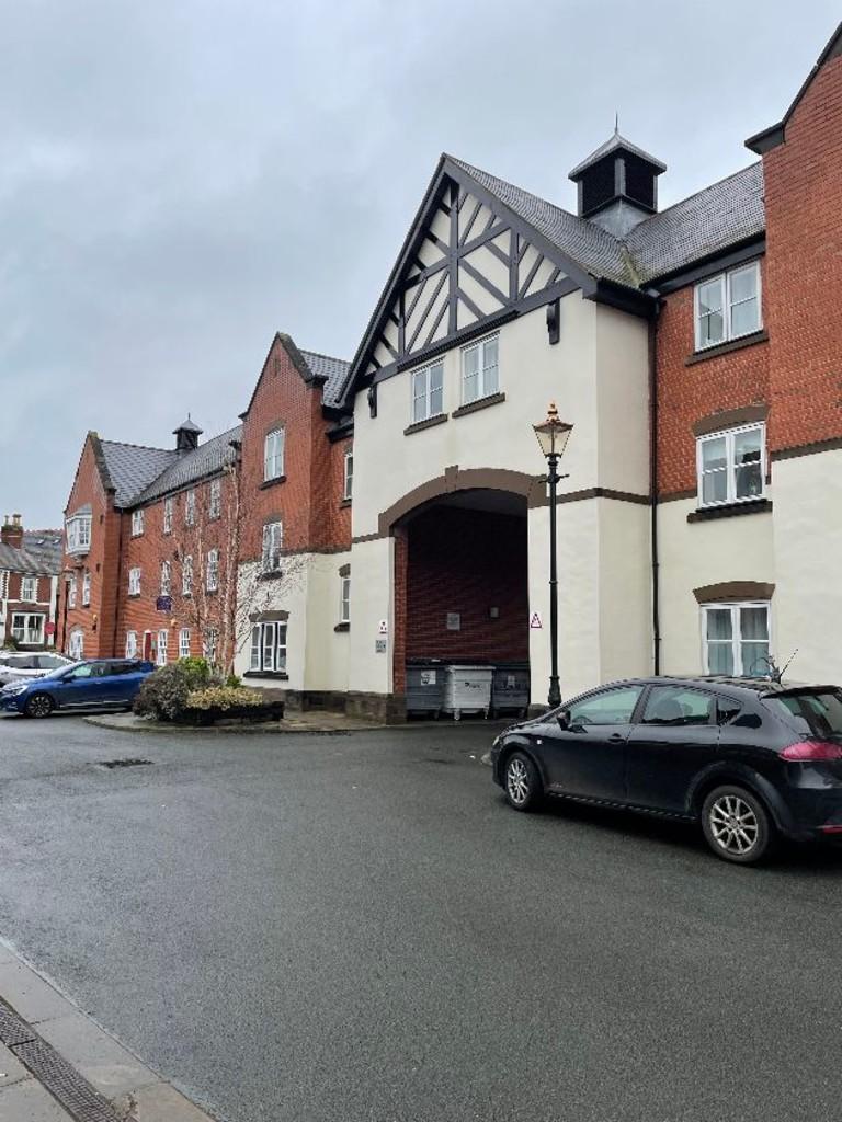 Old Mill Place, Tattenhall, Chester 2 bed apartment - £800 pcm (£185 pw)