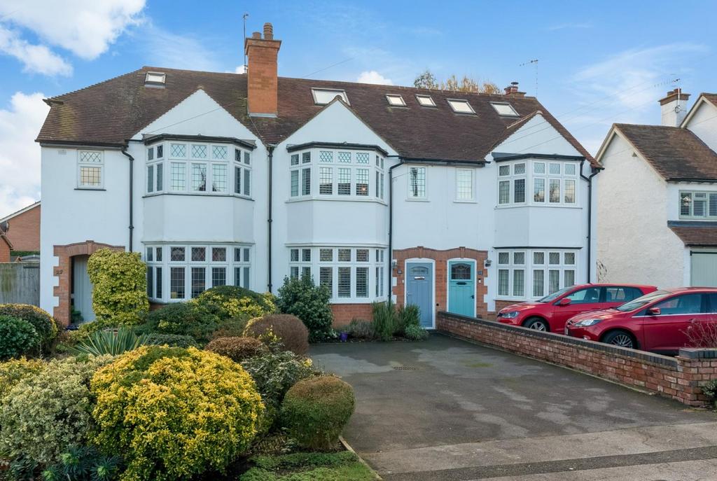 Loxley Road, Stratford-upon-Avon 4 bed terraced house - £625,000