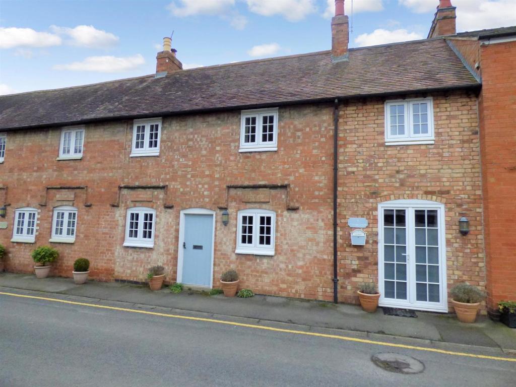 School Lane, Tiddington... 3 bed terraced house - £1,050 pcm (£242 pw)