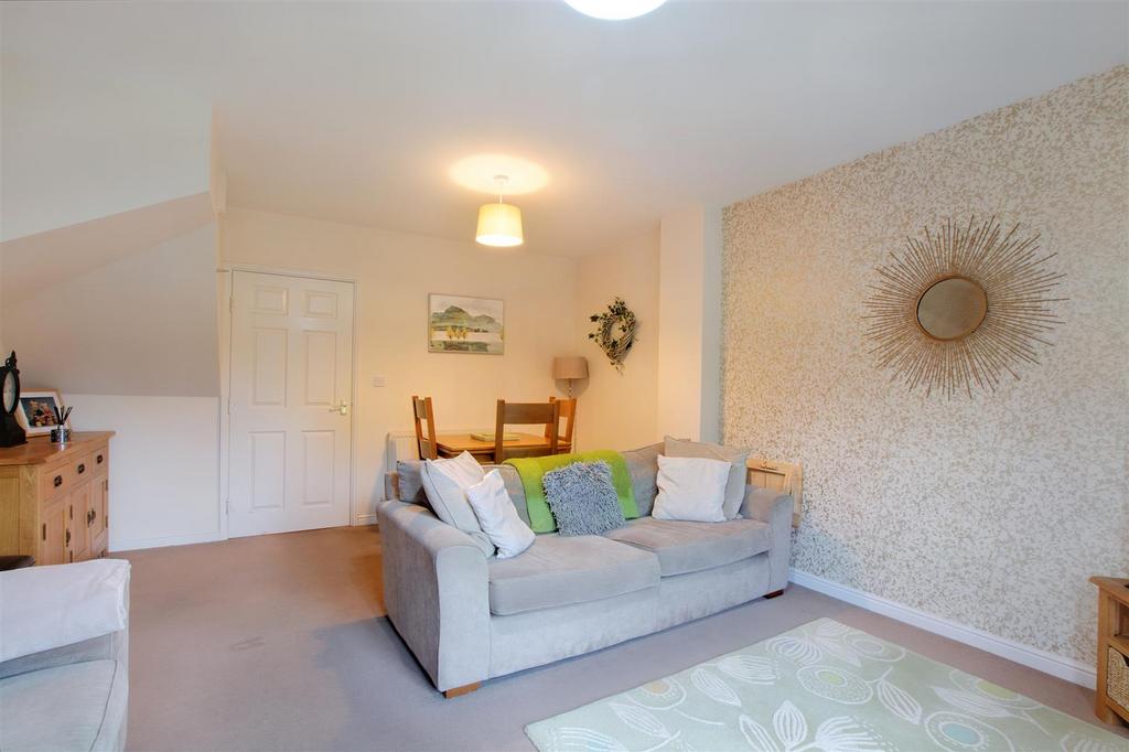 Bramley Road, Long Eaton 3 bed terraced house - £220,000