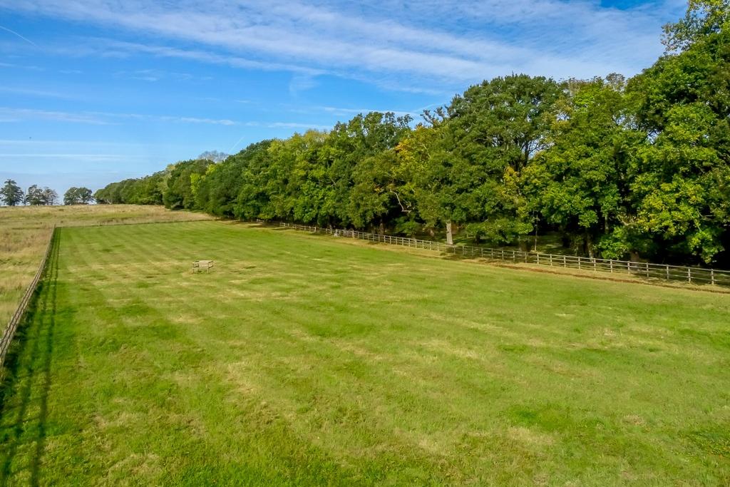Woodhill, Send, Woking, Surrey 8 bed equestrian property for sale - £ ...