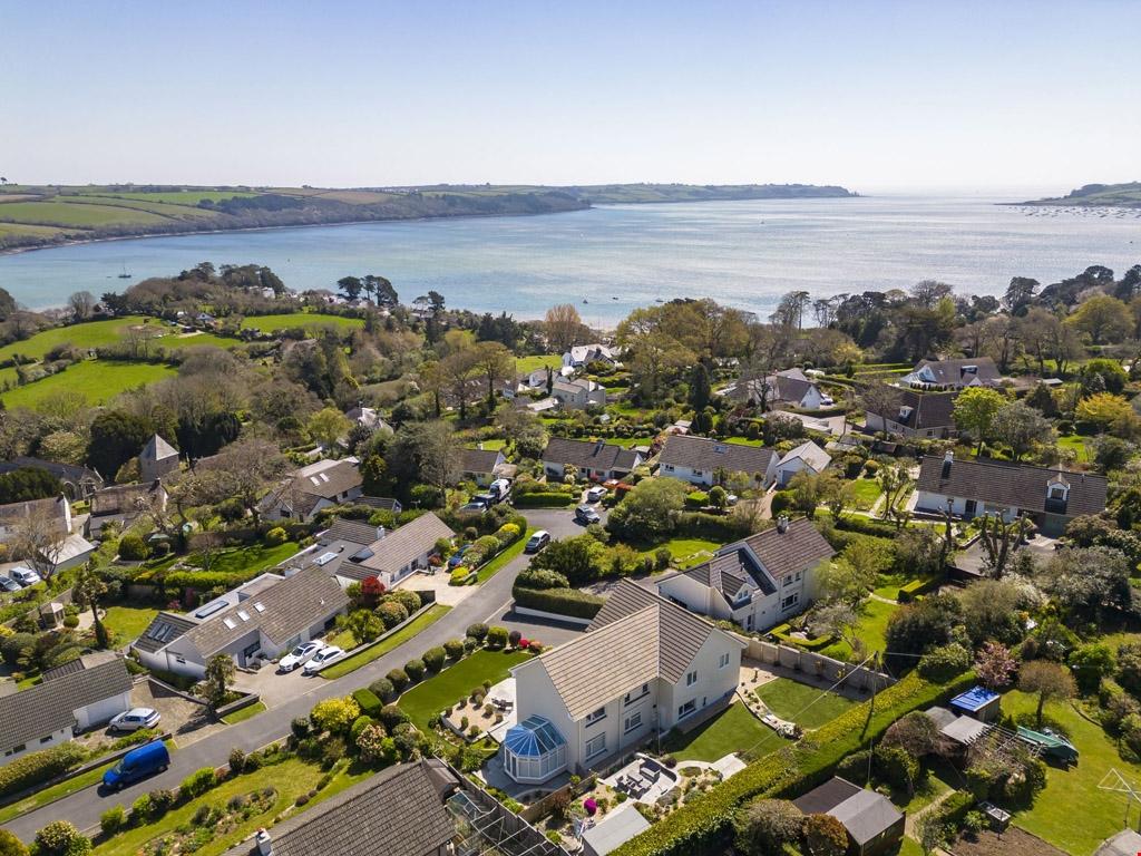 Feock, Truro, Cornwall 4 bed detached house - £1,100,000