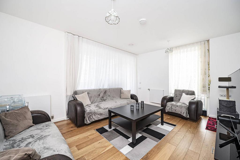 Clift House, Branch Place, Hoxton... 2 bed flat - £600,000