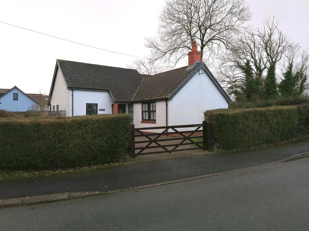 Lamborough Crescent Clarbeston Road 3 Bed Detached Bungalow For Sale