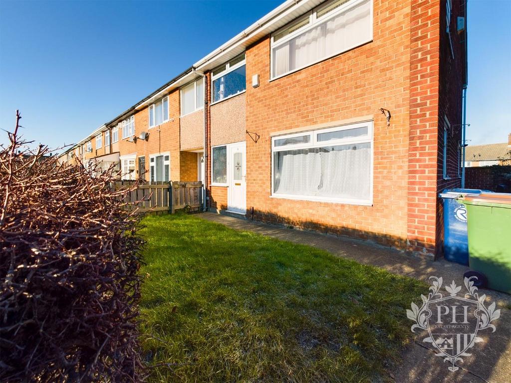 Danby Road, Middlesbrough 3 bed end of terrace house - £80,000