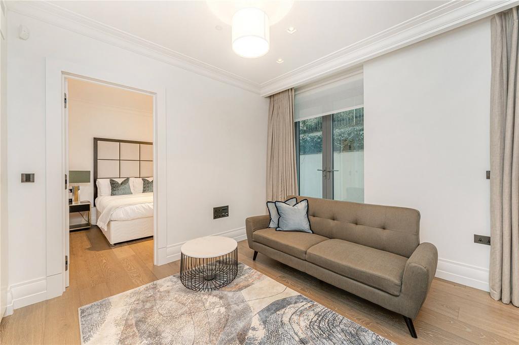 Portland Place, London, W1B 1 bed apartment - £6,067 pcm (£1,400 pw)