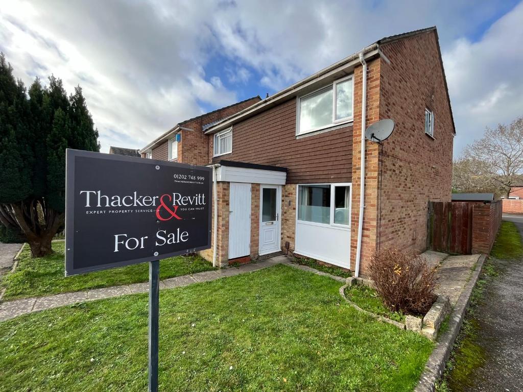 Durweston Close Muscliff Bournemouth 2 Bed End Of Terrace House £