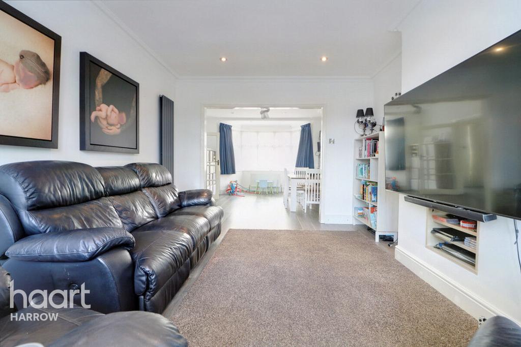 Sedgecombe Avenue, Harrow 4 bed semi-detached house - £875,000