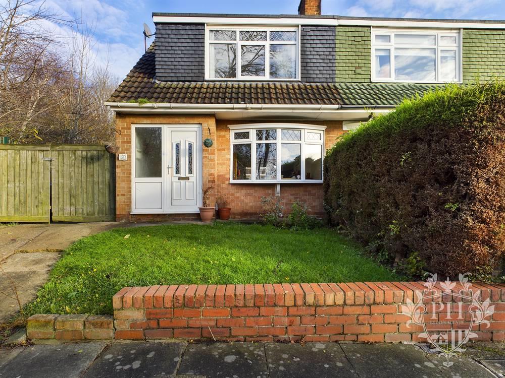 Oakenshaw Drive, Middlesbrough 3 bed semi-detached house - £154,950