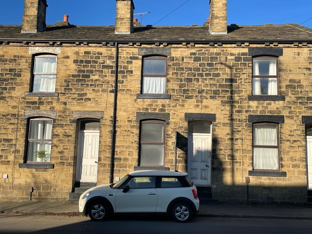 Back Lane, Leeds 2 bed terraced house - £170,000