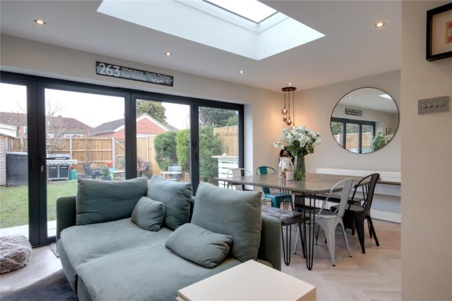Linden Gardens Enfield En1 3 Bed Terraced House £1 850 Pcm £427 Pw