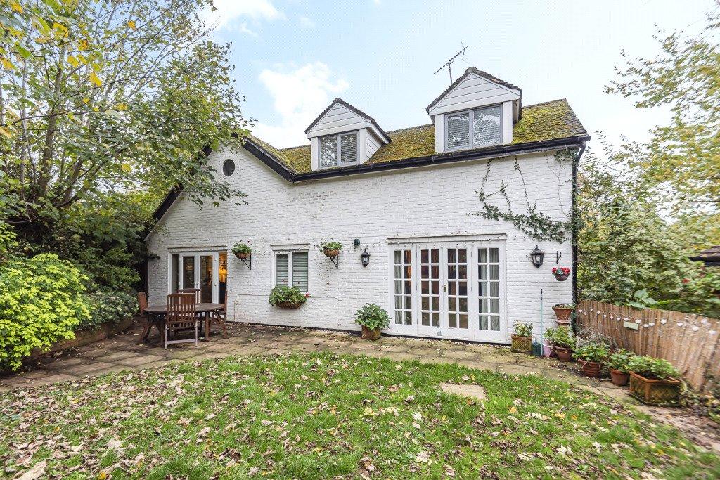 Sandy Rise, Chalfont St. Peter, SL9 4 bed detached house - £1,150,000