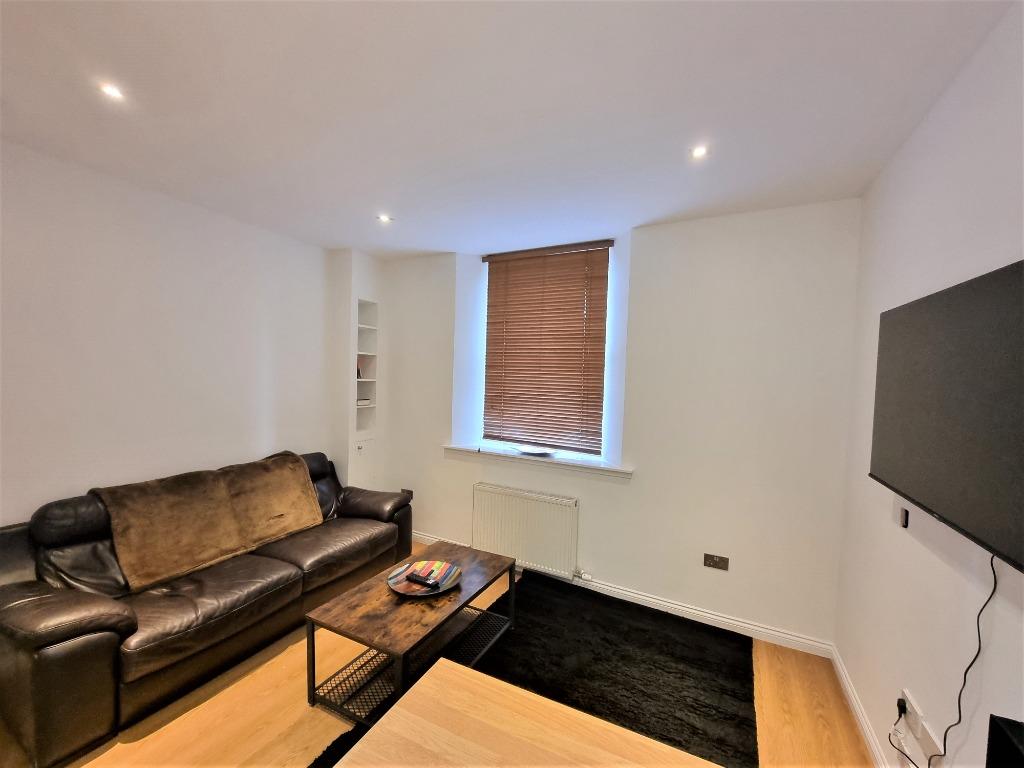 Skene Square, Rosemount, Aberdeen, AB25 1 bed flat - £650 pcm (£150 pw)