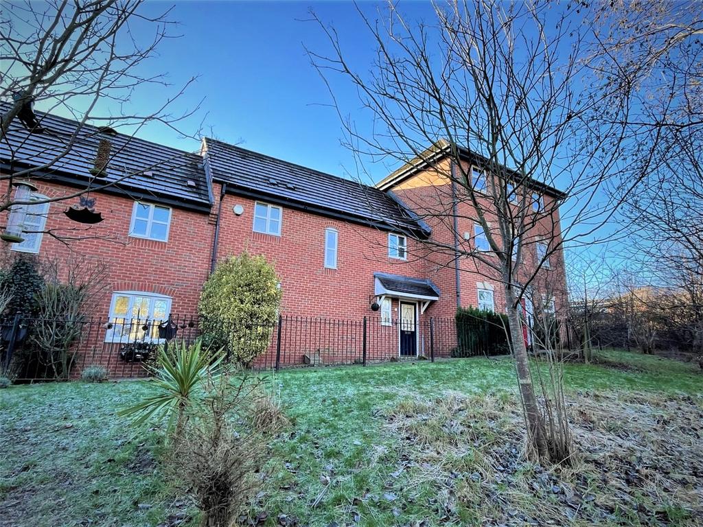 Buttercup Lane, East Ardsley... 3 bed house - £890 pcm (£205 pw)