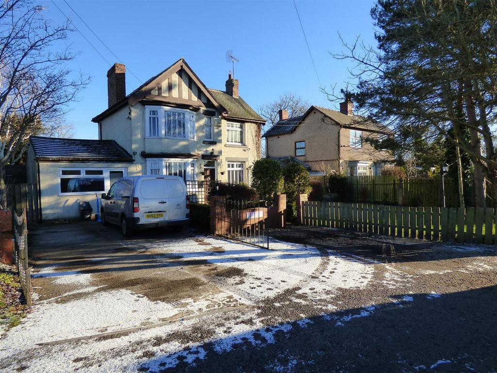 Mainsforth Road, Ferryhill 3 bed detached house for sale - £219,950