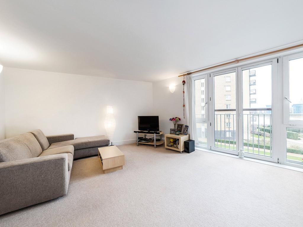Edison Building, Millennium Harbour, E14 2 bed apartment to rent - £ ...