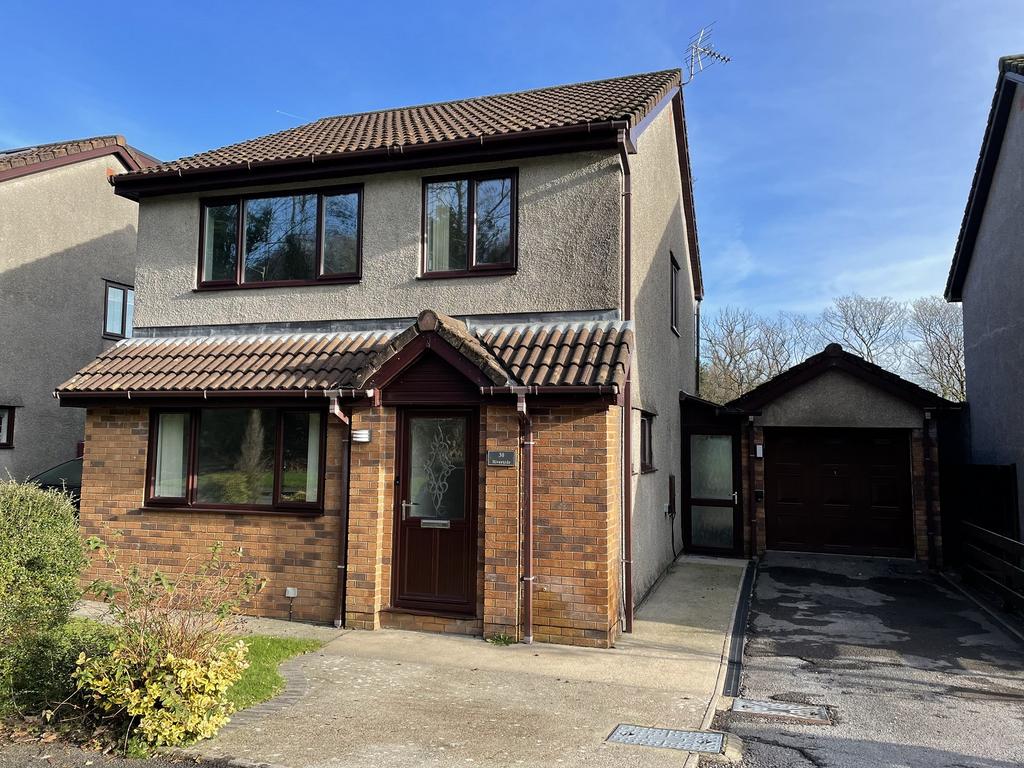 Riverside, Aberkenfig, Bridgend County. CF32 9DA 3 bed detached house ...