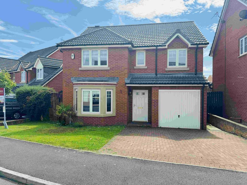 Marsdon Way, Seaham, Co. Durham, SR7 4 bed detached house - £1,400 pcm ...