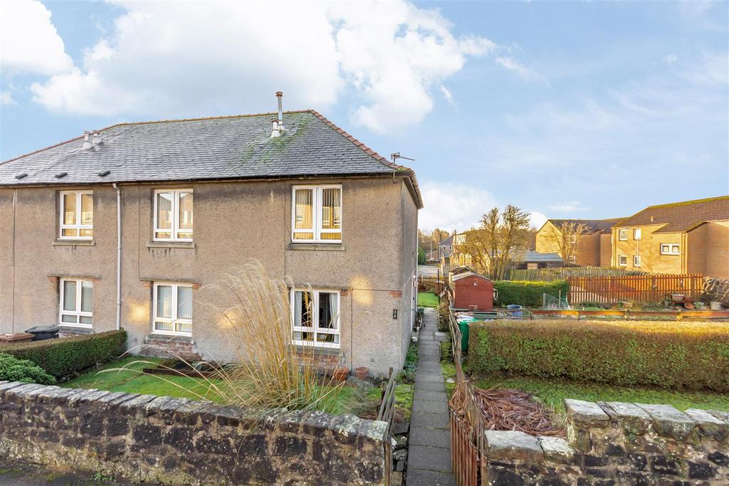 4 Burns Street, Dunfermline, KY12 9EL 2 bed property - £89,950