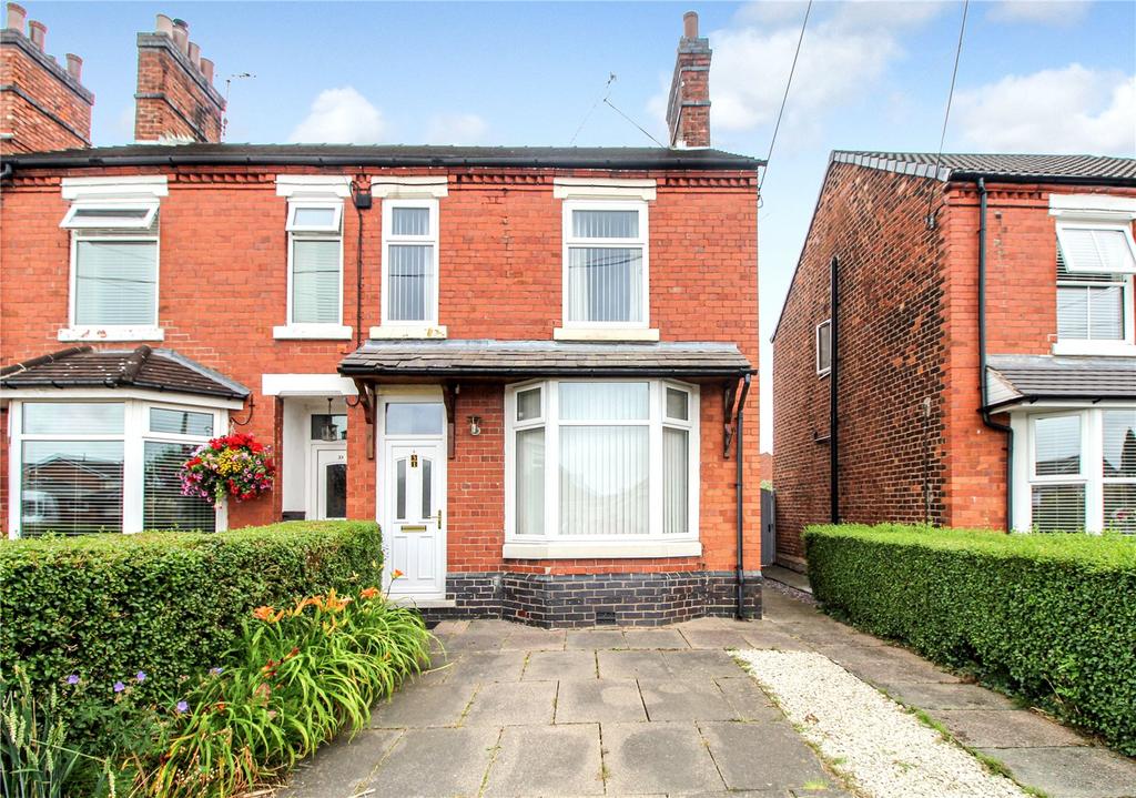 Primrose Avenue, Haslington, Crewe... 2 bed semi-detached house - £200,000