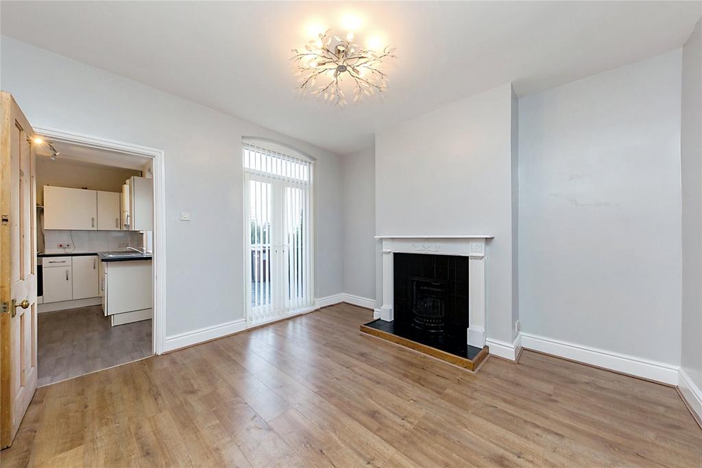 Primrose Avenue, Haslington, Crewe... 2 bed semi-detached house - £200,000