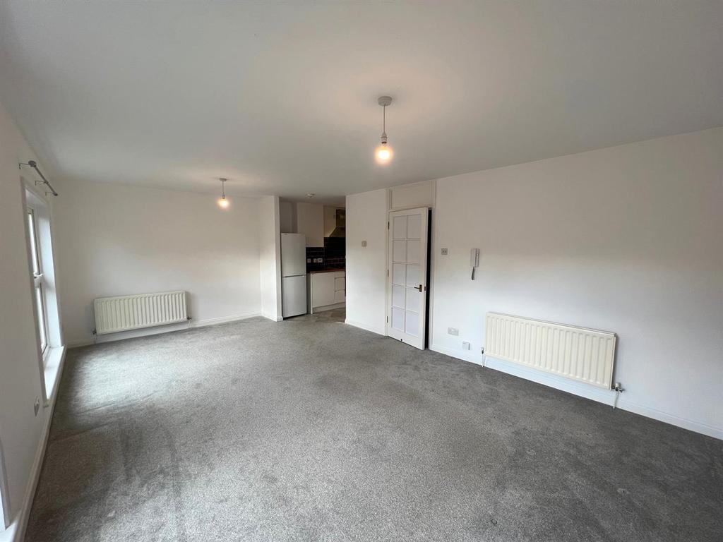 Ditton Place, Ditton, Aylesford 2 bed apartment - £1,250 pcm (£288 pw)