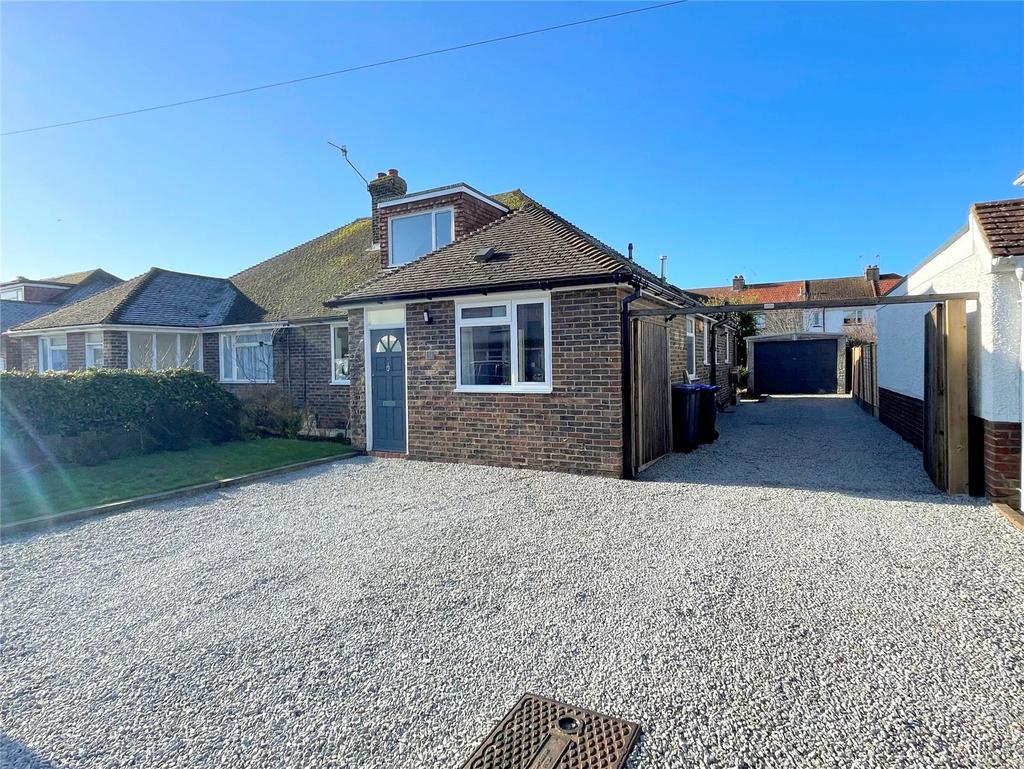 Orchard Avenue, Lancing, West Sussex... 3 bed bungalow - £450,000