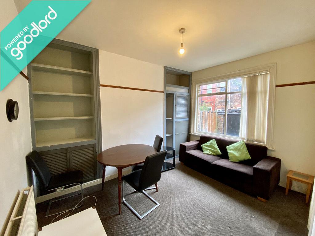 Kingswood Road, Manchester, M14 6SB 3 bed terraced house - £1,200 pcm ...