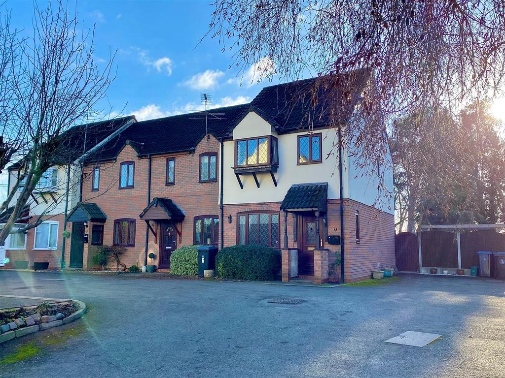 Willow Close, Alcester 3 bed house - £265,000