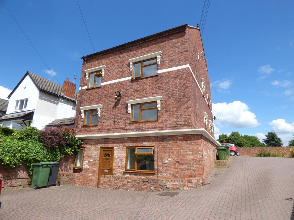 200C Bloxwich Road, Walsall, WS2 7BQ 1 bed flat - £500 pcm (£115 pw)