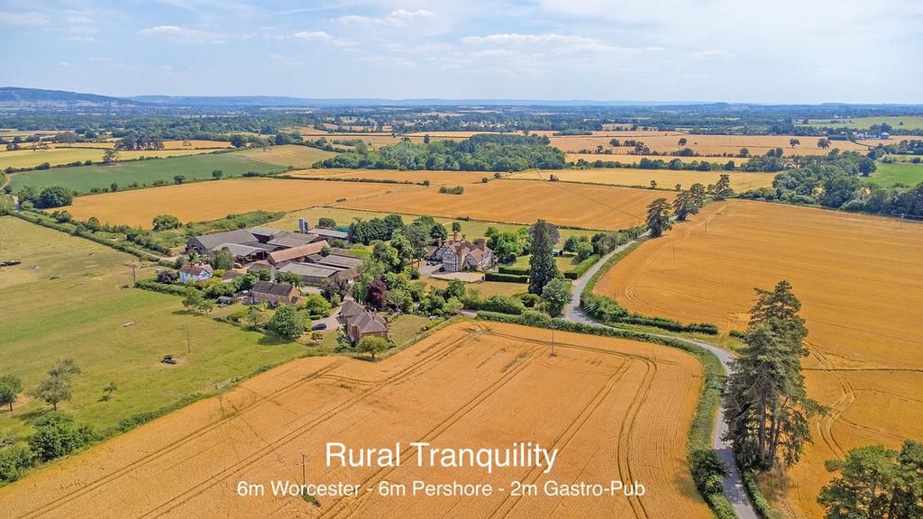 Pirton, Worcestershire, WR8 9EE 6 bed semi-detached house for sale - £ ...