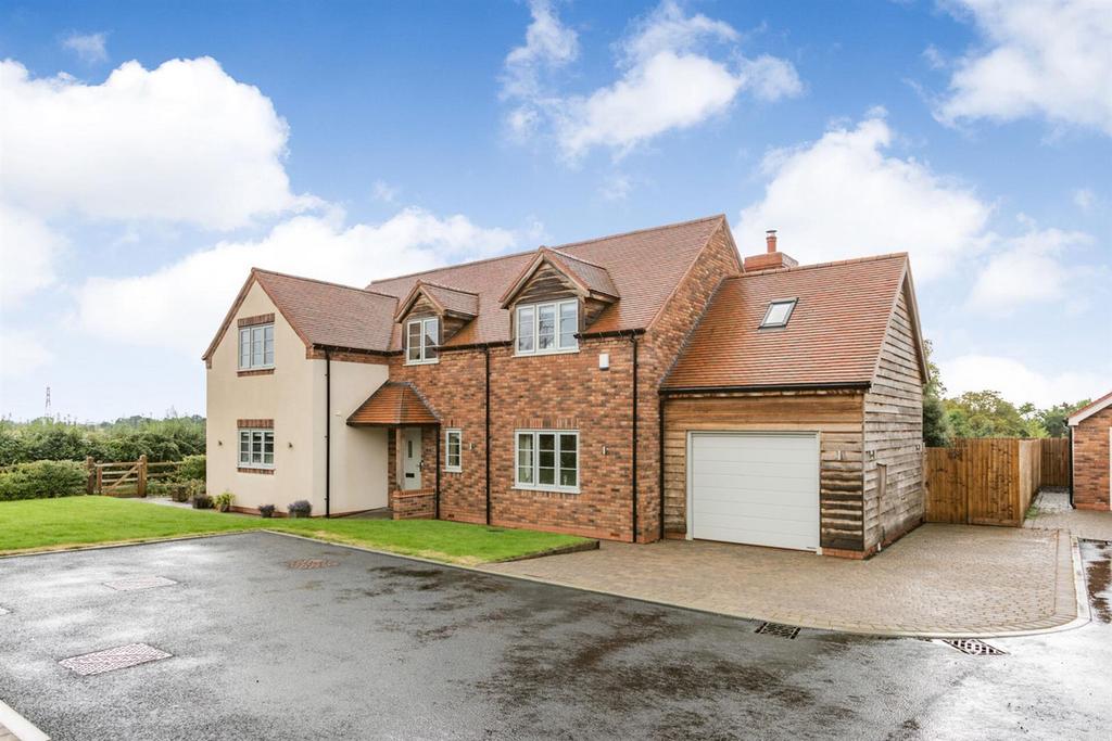 Copcut Lane, Droitwich, Worcestershire WR9 7JB 4 bed detached house - £ ...