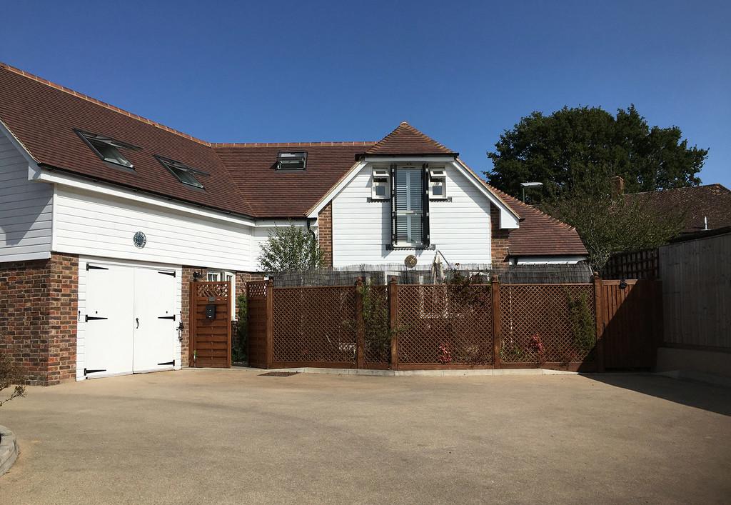 The Street, Cowfold, Horsham 2 bed barn conversion - £479,995