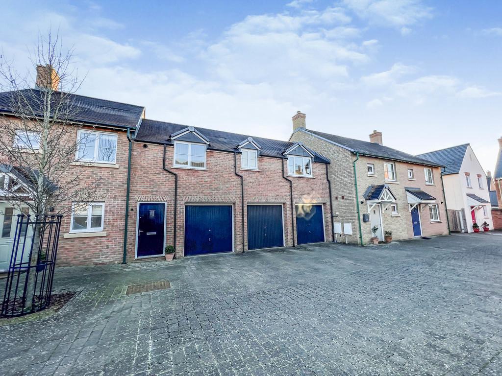 Trecastle Road, East Wichel 2 bed property - £195,000