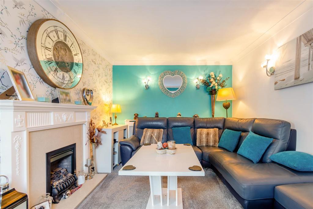 Haste Hill Close, Boughton... 4 bed detached house - £550,000