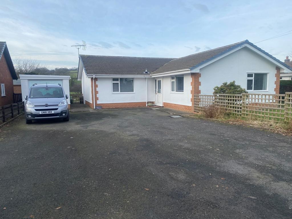 Cellan, Lampeter, SA48 3 bed detached bungalow for sale - £315,000