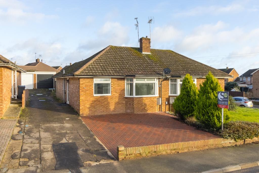 Bybrook Road, Kennington, Ashford 2 bed semi-detached bungalow - £1,050 ...
