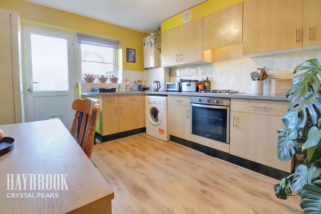 Stoney Bank Drive, Sheffield 2 bed semi-detached house - £150,000