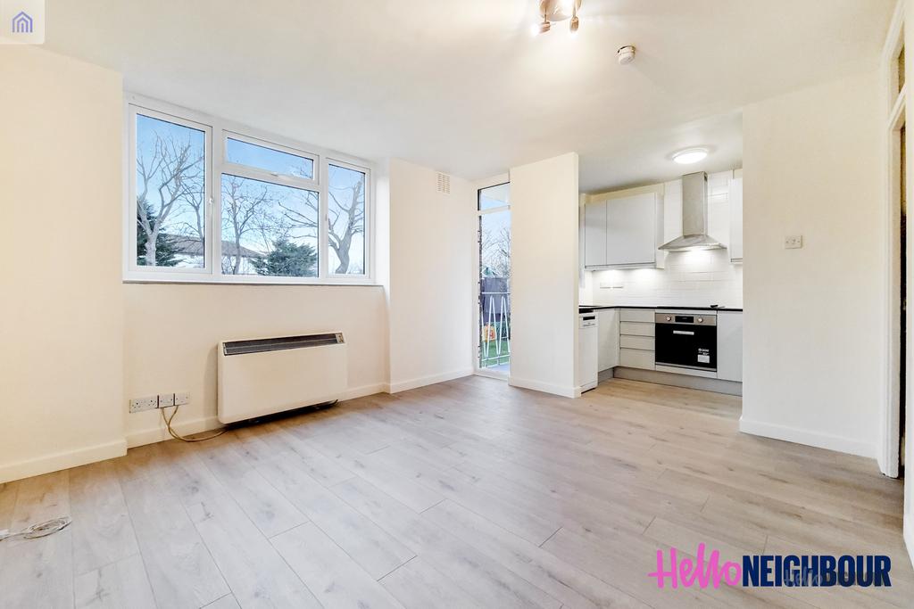 Keswick Road, SW15, London Studio - £1,400 pcm (£323 pw)