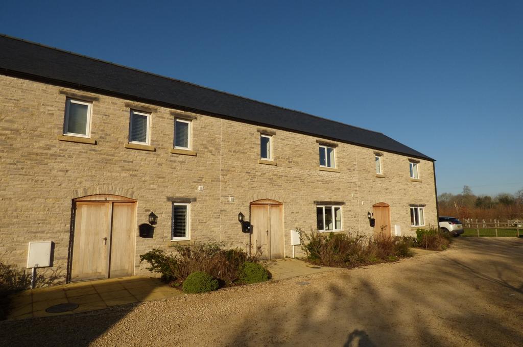 Weald, Bampton 3 bed terraced house - £1,595 pcm (£368 pw)