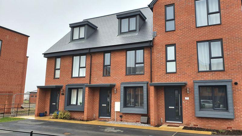 Centurion Road, Innsworth, Gloucester GL3 1GT 3 bed townhouse for sale ...