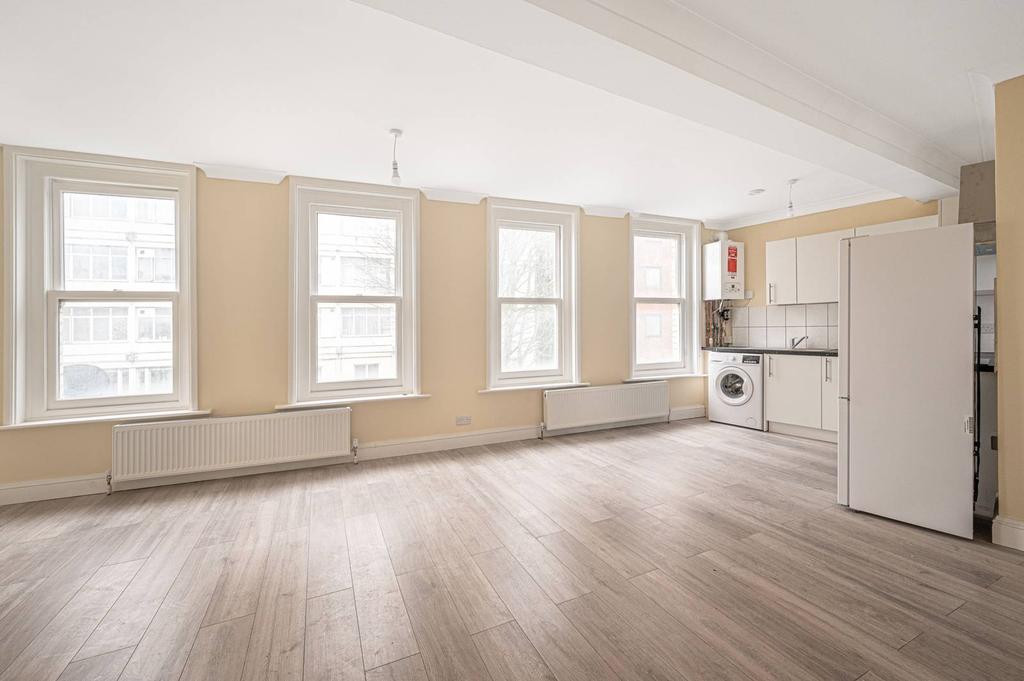 STATION ROAD, New Barnet, Barnet, EN5 2 bed flat - £1,900 pcm (£438 pw)