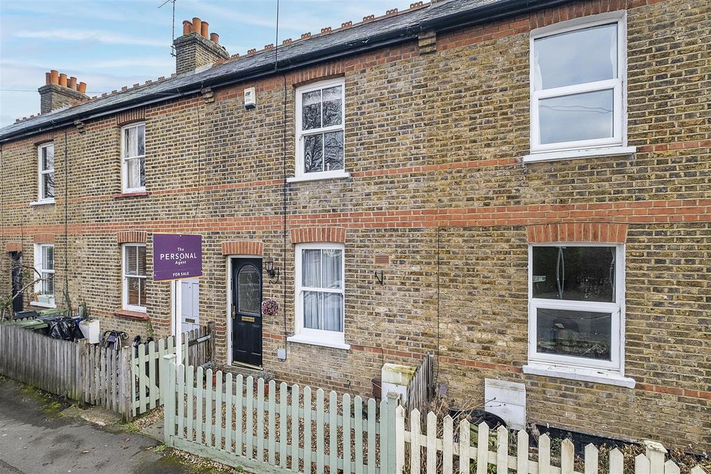 Portland Place, Epsom 2 bed terraced house - £400,000