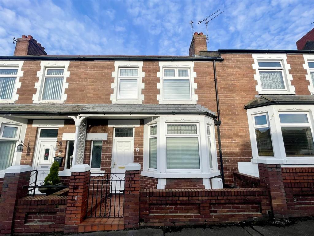 Maes-Y-Cwm Street, Barry 3 bed terraced house - £185,000