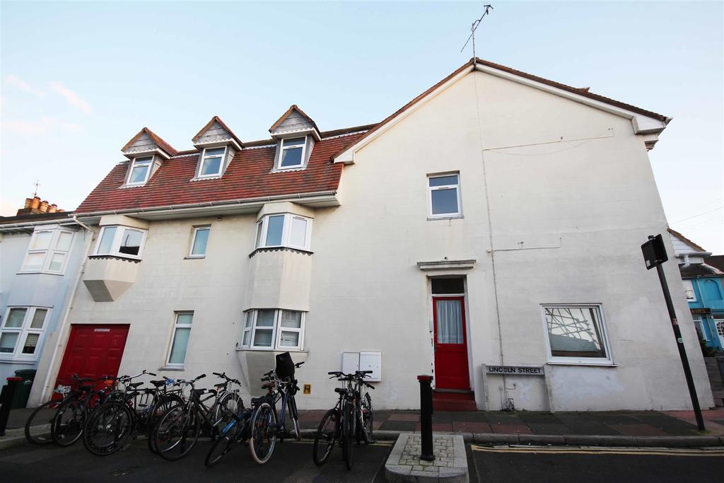 Southover Street, Brighton 2 bed flat - £1,350 pcm (£312 pw)
