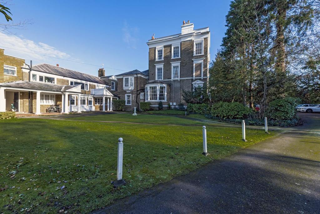 Tayles Hill House, Ewell Village 1 bed apartment - £325,000