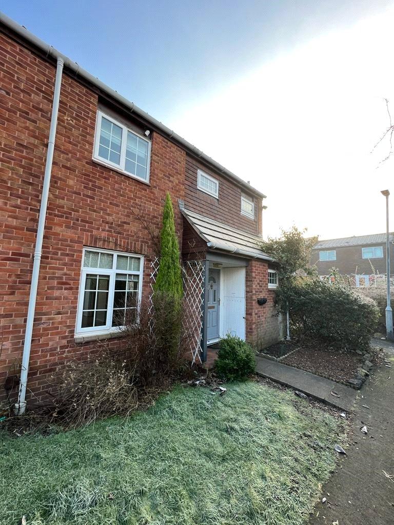 Maple Close, Trench, Telford, Shropshire, TF2 3 bed end of terrace ...