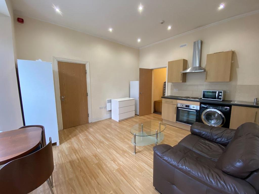 Glencoe Road, Sheffield S2 1 bed flat - £575 pcm (£133 pw)
