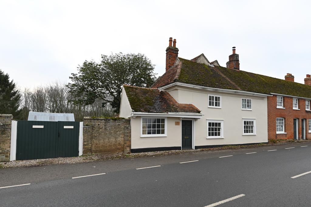 Park Street, Stoke By Nayland CO6 3 bed semi-detached house - £1,650 ...